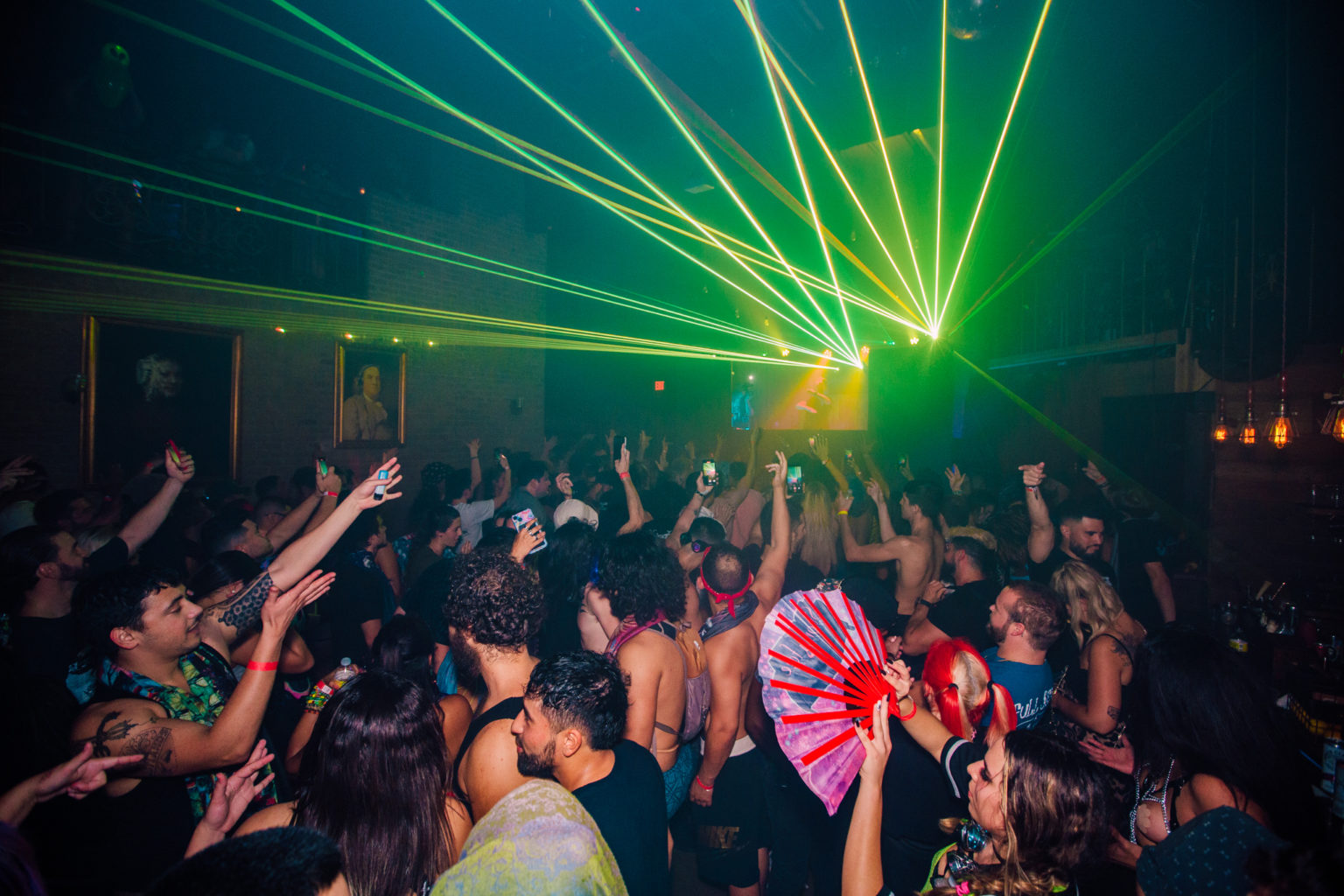 Photo Gallery | Stache